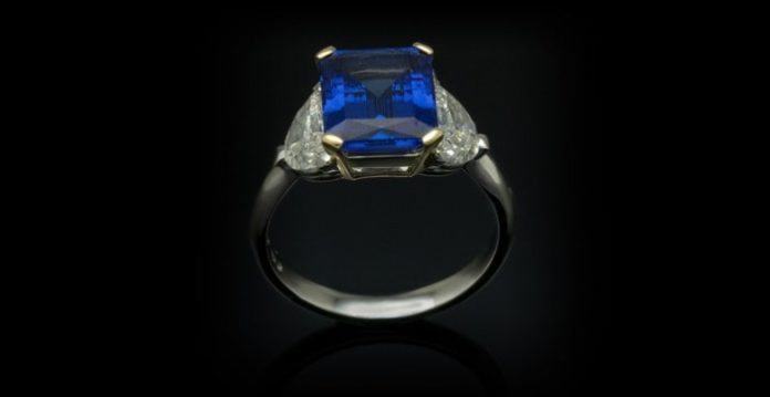 Which Custom Engagement Rings Flatter My Finger - Trionds